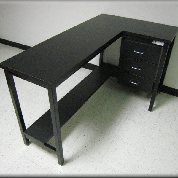 L-Shaped Tables at RDM Industrial Products
