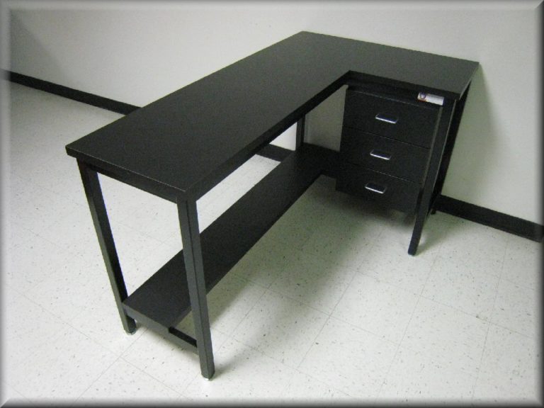 RDM L-Shaped Flat Top Tables - Model LA-109P