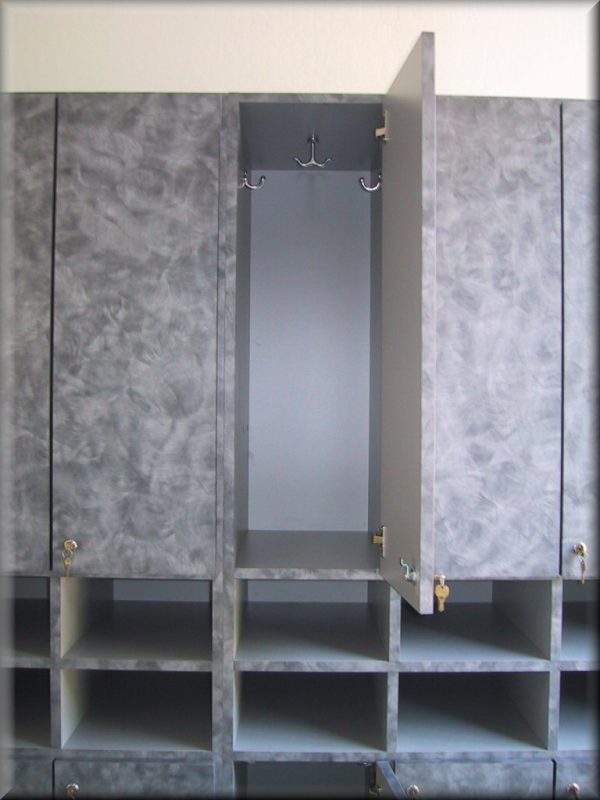 RDM - Plastic Laminated Lockers