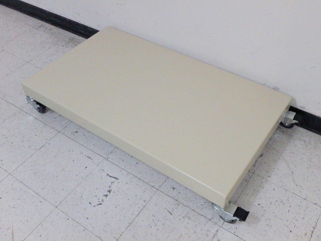 RDM - Low Profile Metal Frame Cart - Model MC-101P-LOW