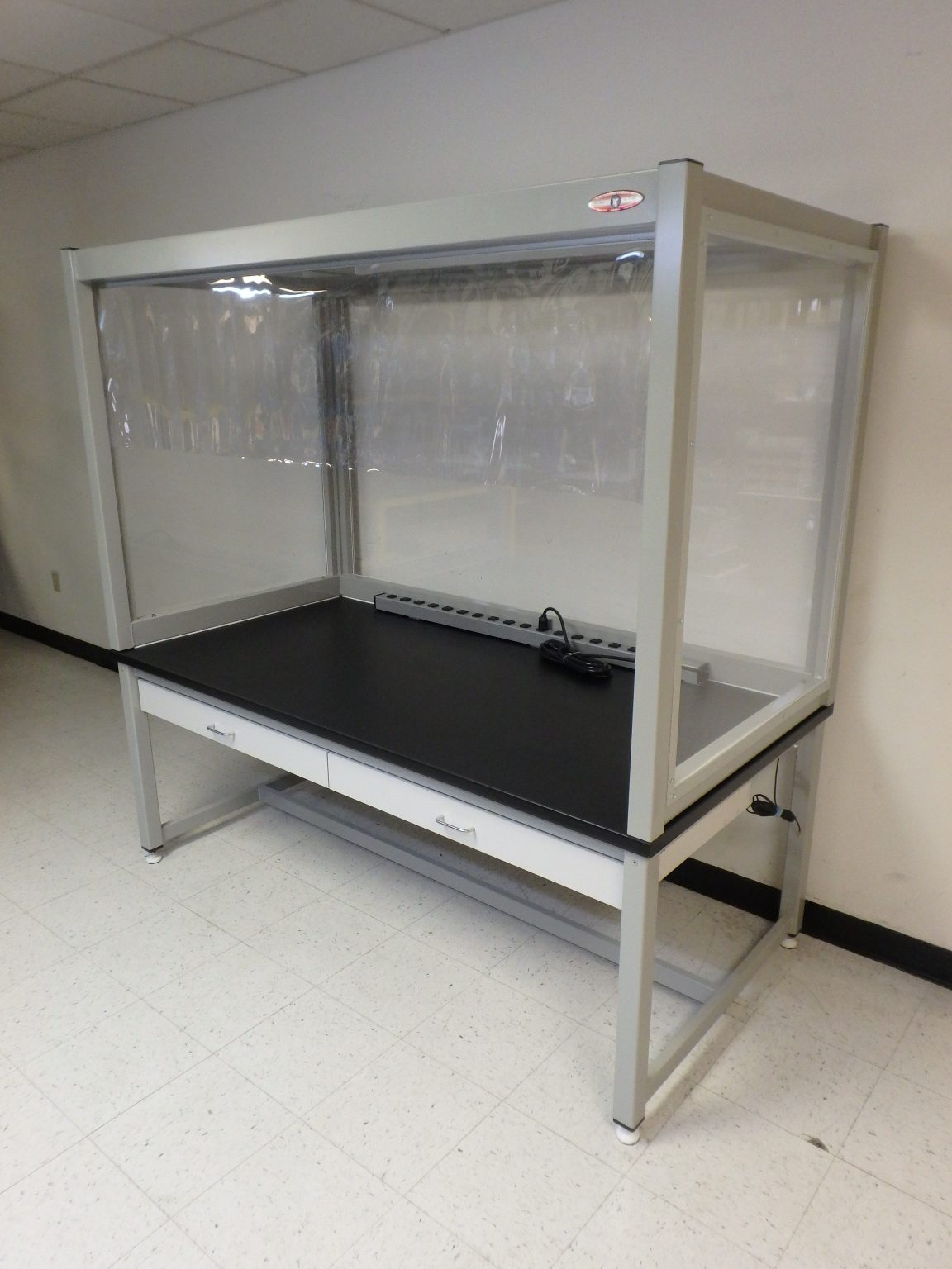 RDM - WorkBench SE-102P (Shield Enclosure Workbench)